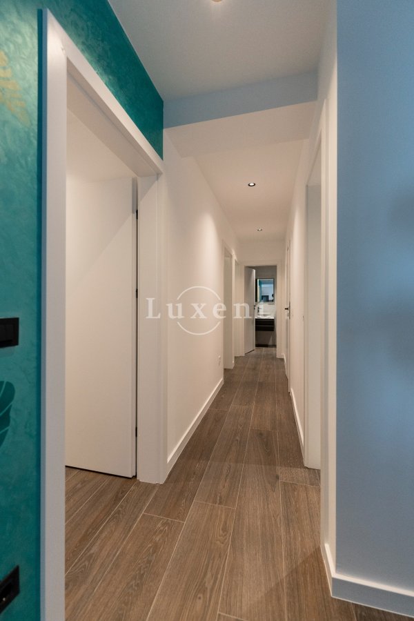 Byty, domy, pozemky | Luxent